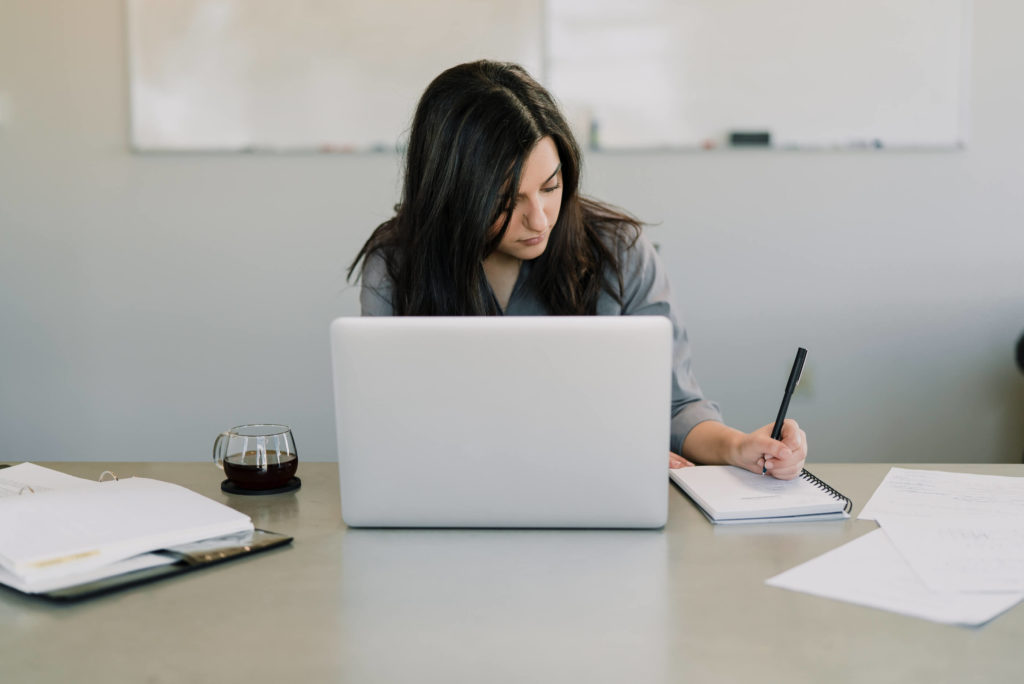 Good Logos vs Bad Logos - What's the Difference? | K Design Co.